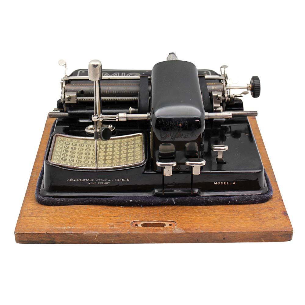 1928 Mignon No. 4 Typewriter & 1969 Olivetti Valentine Typewriter ...