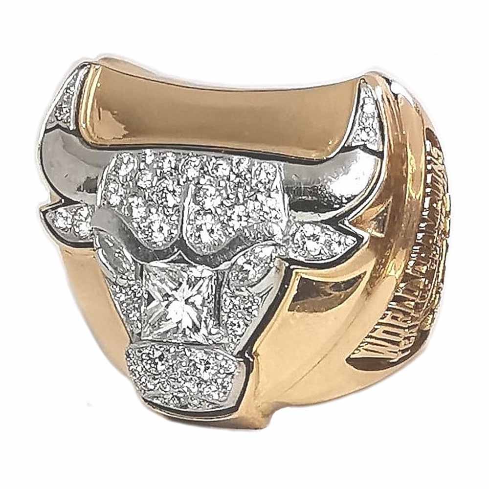 1997 Chicago Bulls NBA Championship Ring – Gold & Silver Pawn Shop