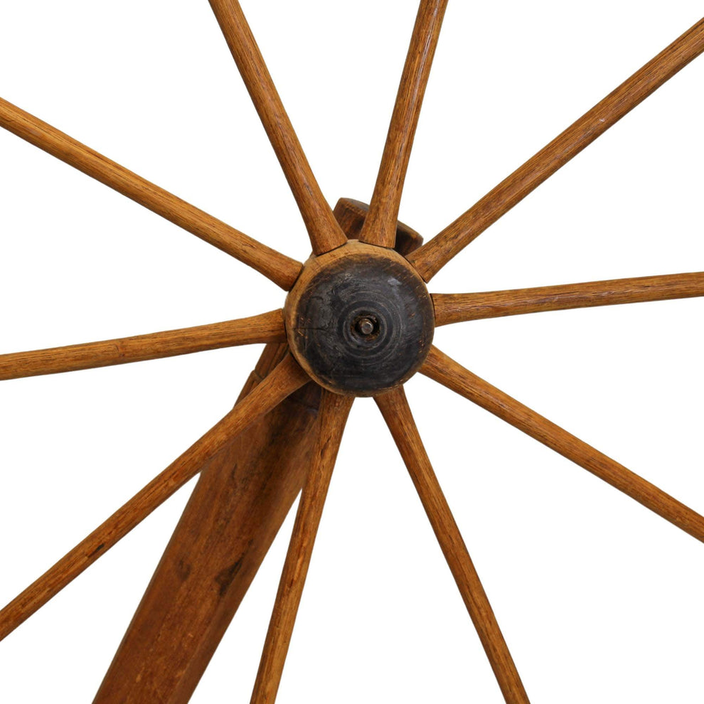 Wooden Colonial Spinning Wheel – Gold & Silver Pawn Shop