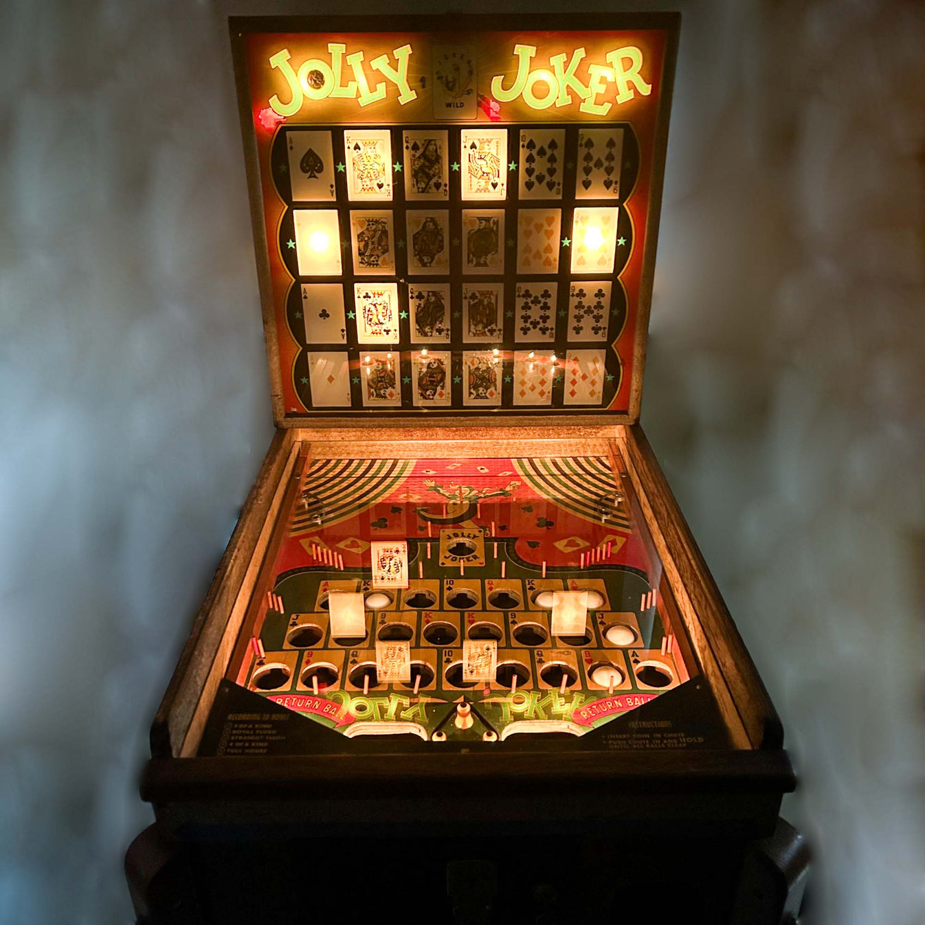 Jolly Joker Pinball Machine – Gold & Silver Pawn Shop