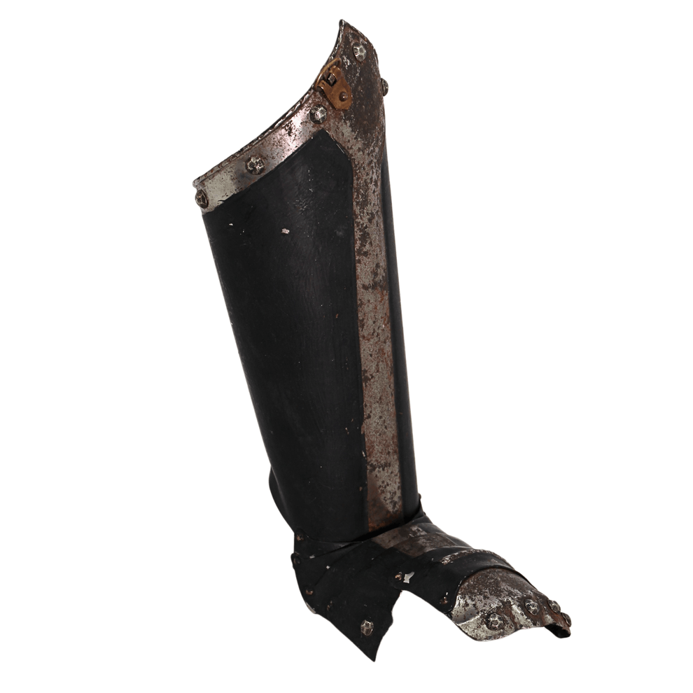 United Kingdom Defense With Arm Shield – Gold & Silver Pawn Shop